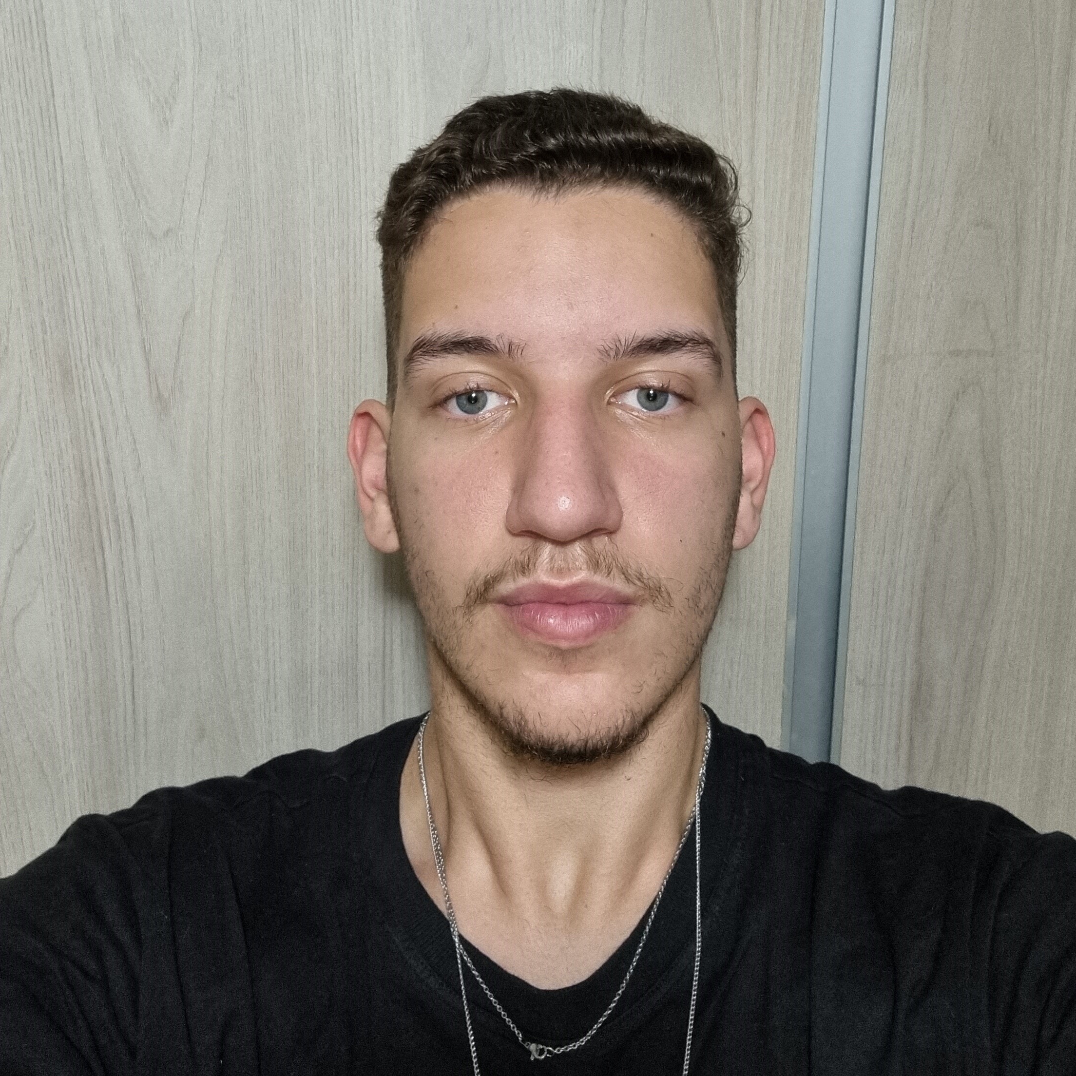 Currículo - Gabriel Serejo